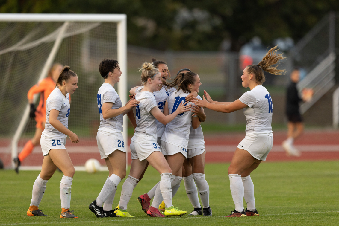 2023 - Vikes - Women's Soccer Meet & Greet - University of Victoria